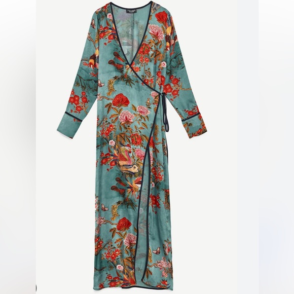 Dresses | Zara Iconic Green Floral Printed Kimono Dress | Poshmark
